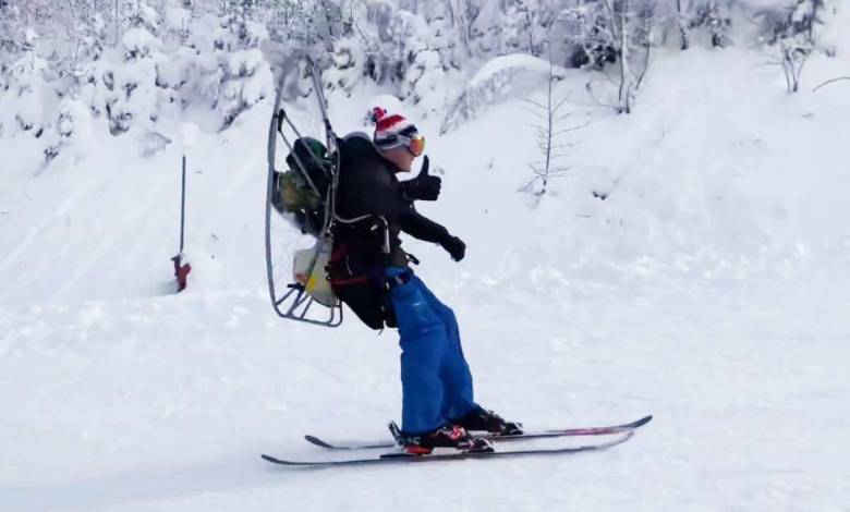 Trois potes inventent un ski à moteur pour arriver au sommet des pistes ...
