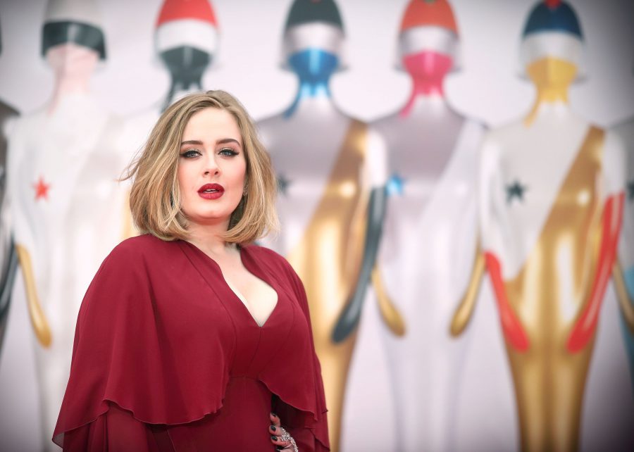 Adele revient en force et sort un nouvel album ! • FUN Radio