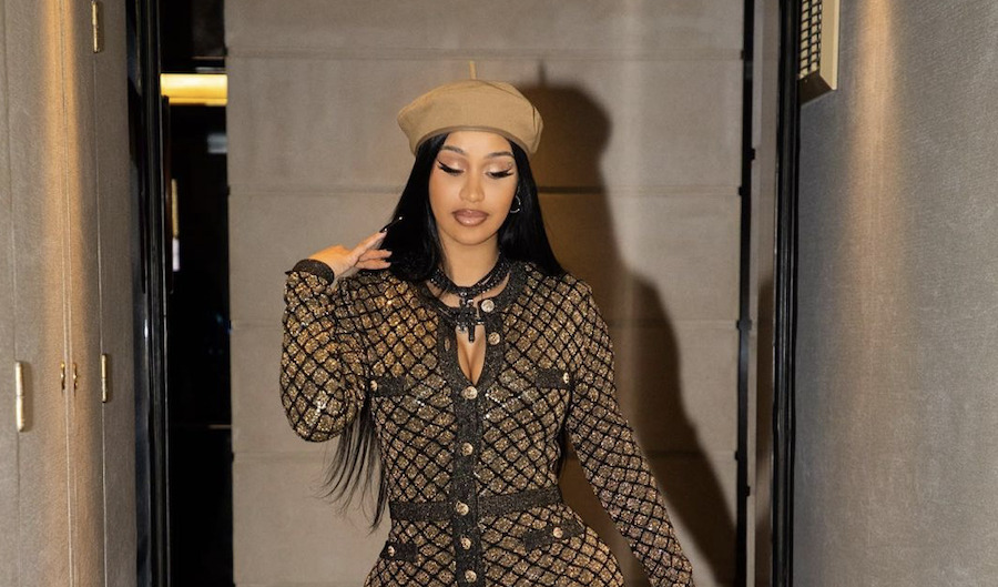 Happy Birthday Cardi B : retour sur ses looks excentriques! • FUN Radio