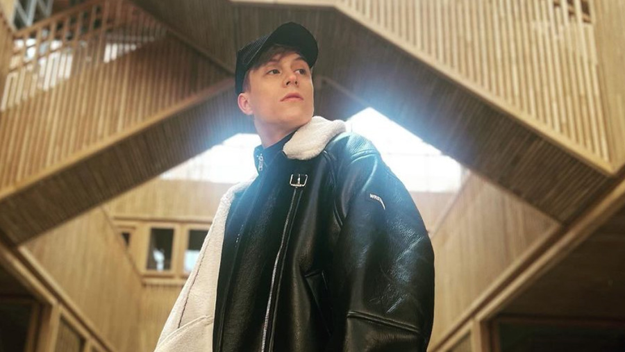 On connait la date de sortie de l’album de Loic Nottet! • FUN Radio